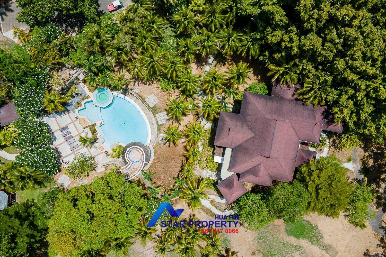 Luxury 2 Bedroom Condo At Springfield Golf Village - Star Property