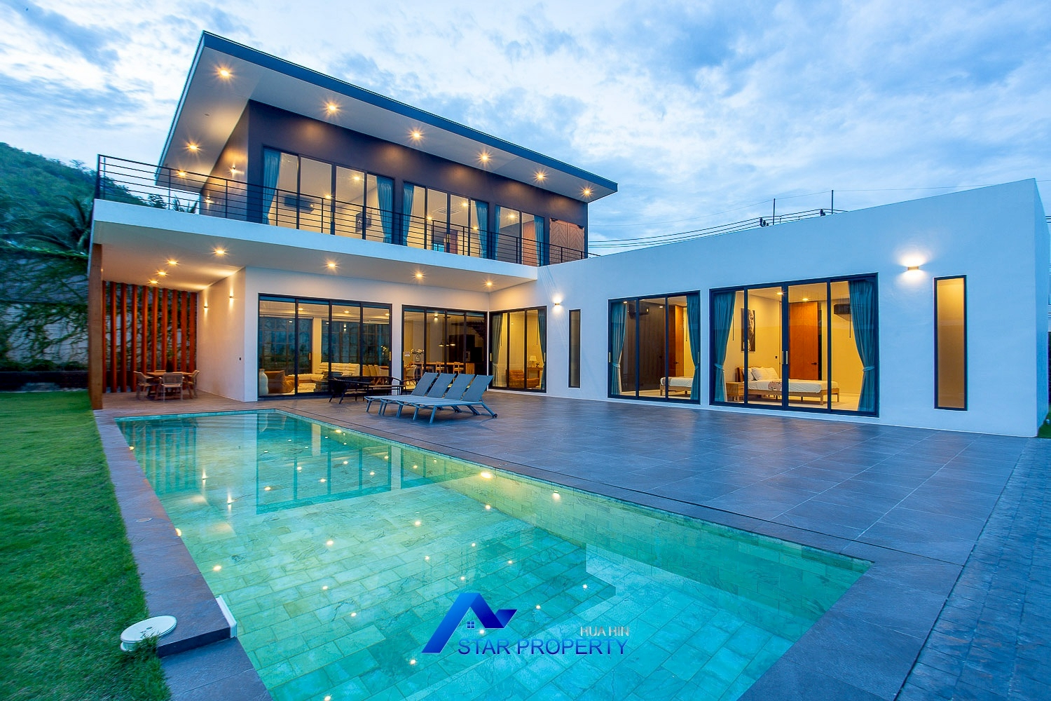 Beautiful Modern Villa At Phu Montra Kehad Soi Hua Hin 126 For Sale ...
